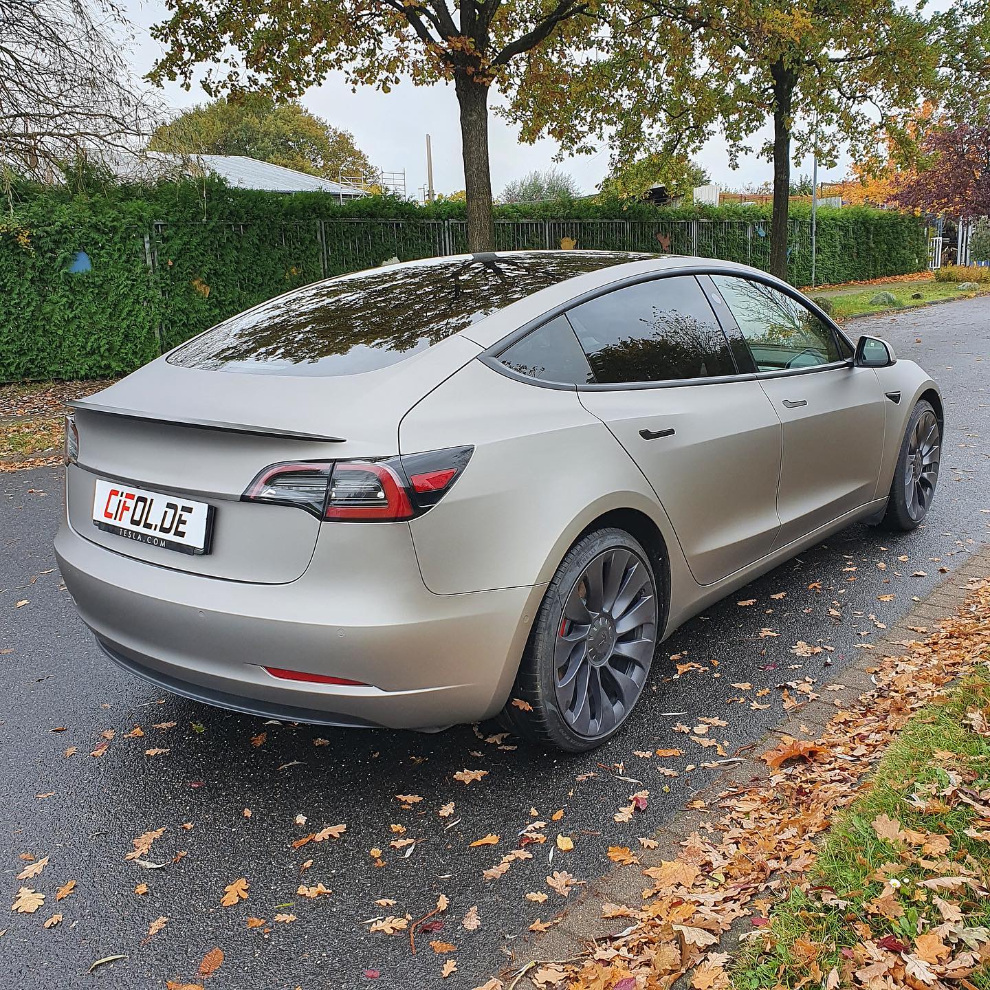 Tesla Model 3 - Matte Aluminium Grey | CiFol Werbetechnik
